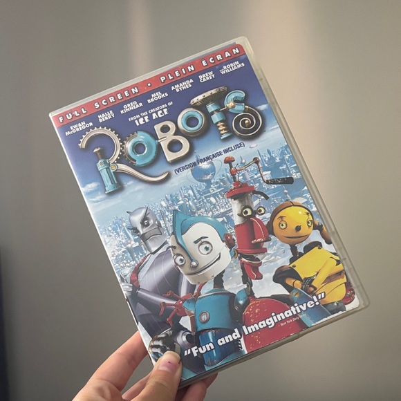 Other | Robots Full Screen Dvd | Poshmark